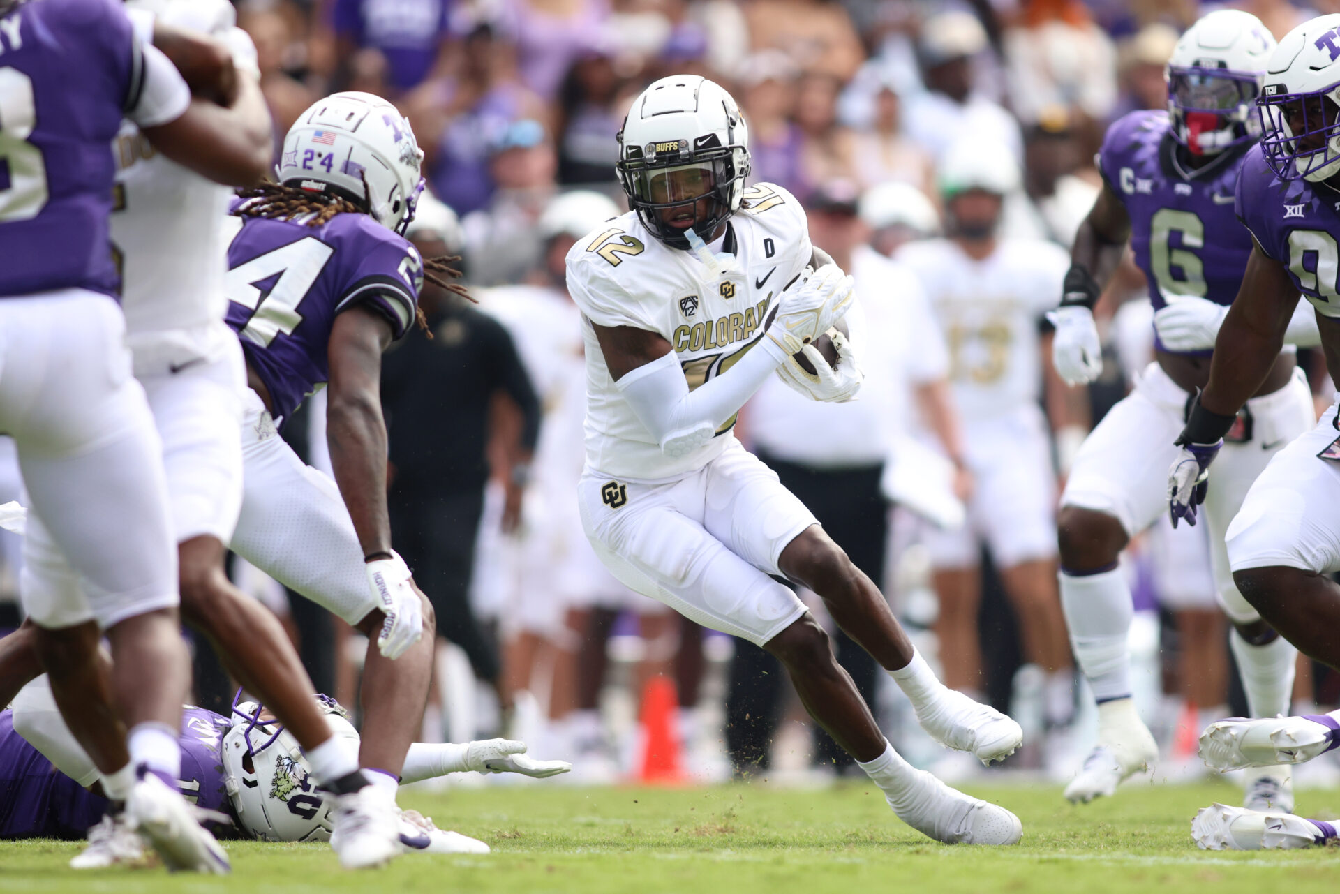 Travis Hunter Usage: How to Manage His Availability All Season Long at ...