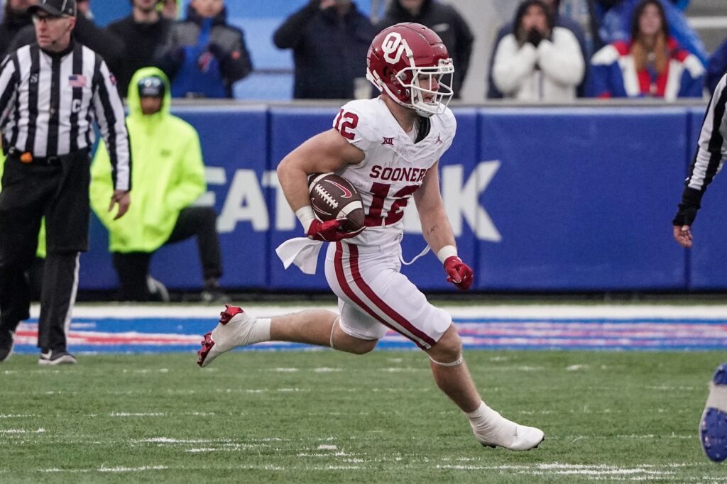 Drake Stoops Breaking from Dad’s Shadow: How Bob Stoops' Son Emerged as ...
