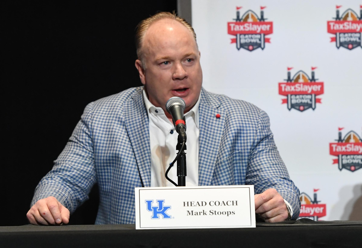 3 Things We Learned From Kentucky Head Coach Mark Stoops at SEC Media ...
