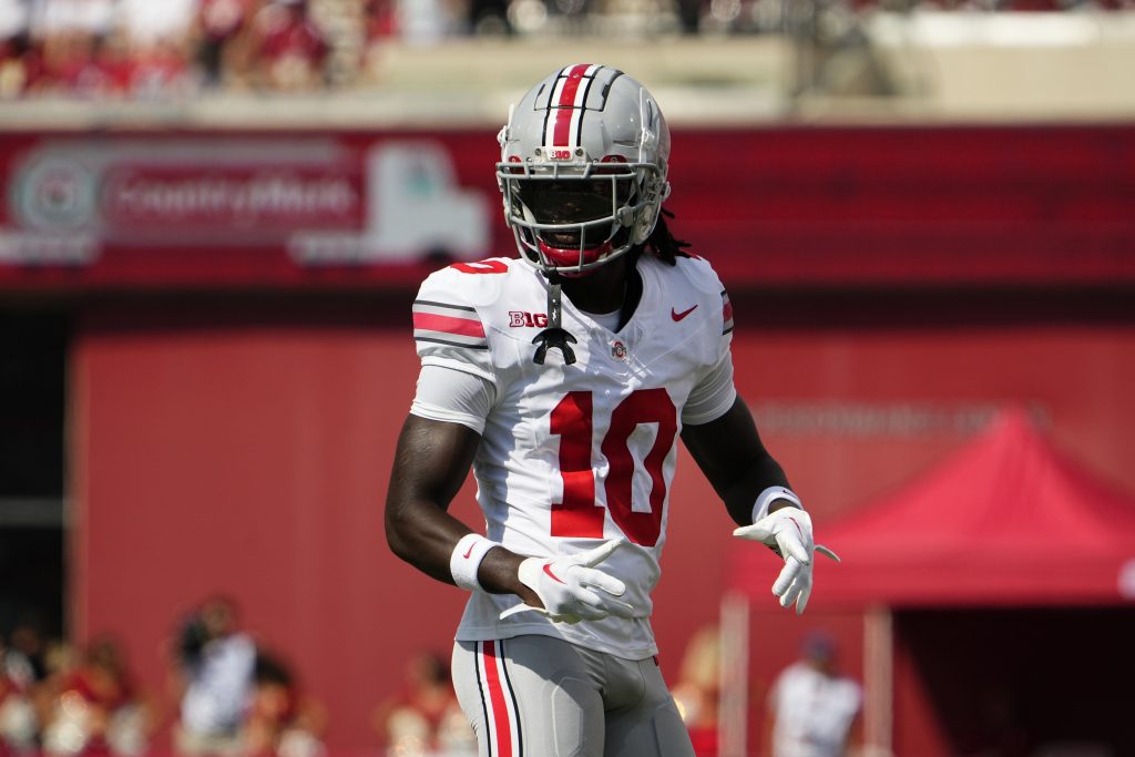 11 Players From Ohio State Buckeyes Included in CFN Top 100 College ...