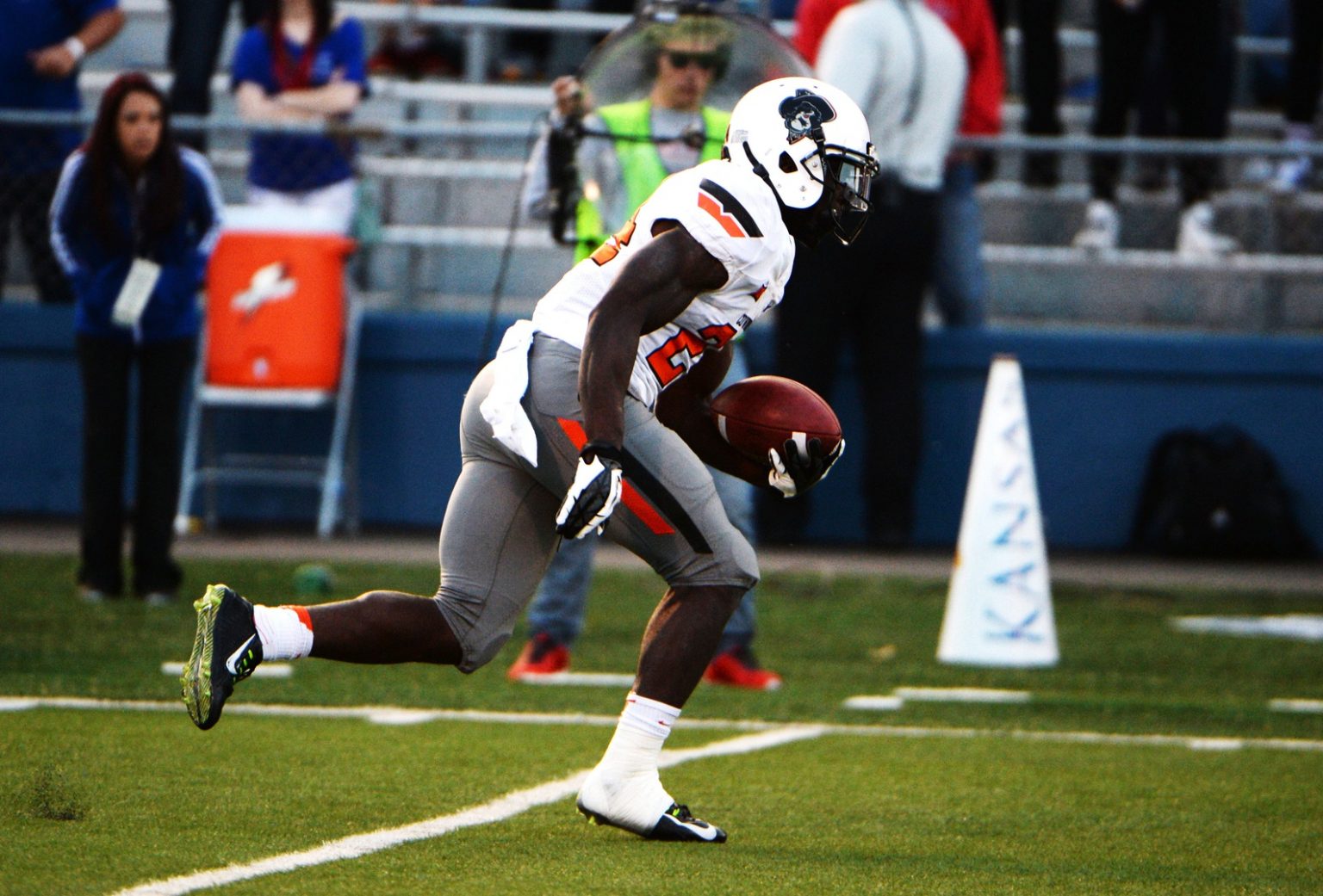 Tyreek Hill Battled Troubled College Career To Emerge as an NFL ...