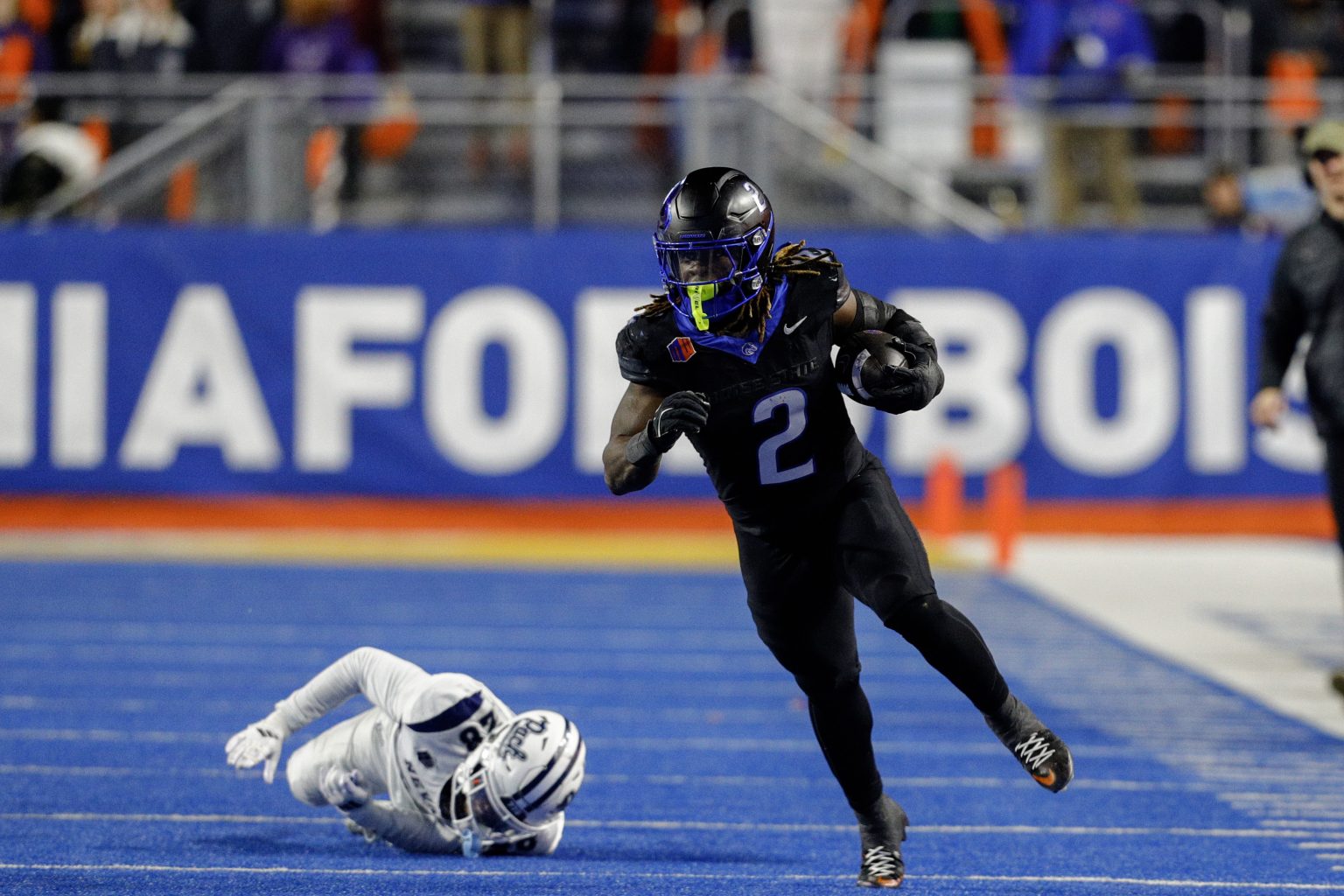 Ashton Jeanty Scouting Report: How Does Boise State's Star Compare to ...