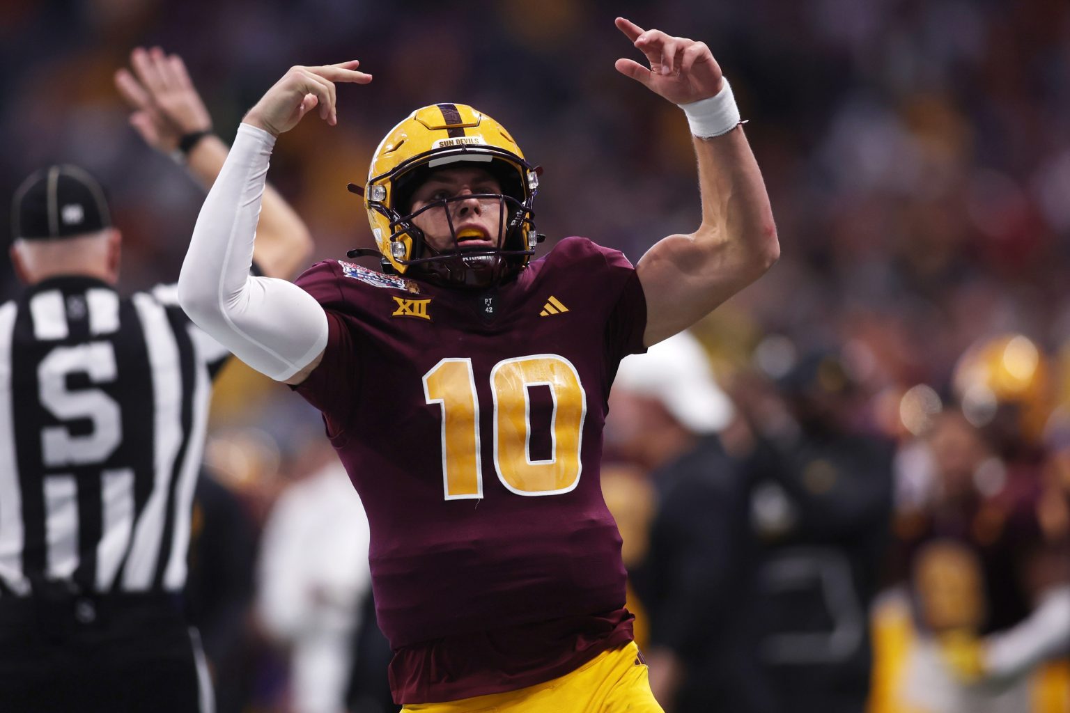 Sam Leavitt NIL: How Much Are Arizona State's QB NIL Deals Worth ...