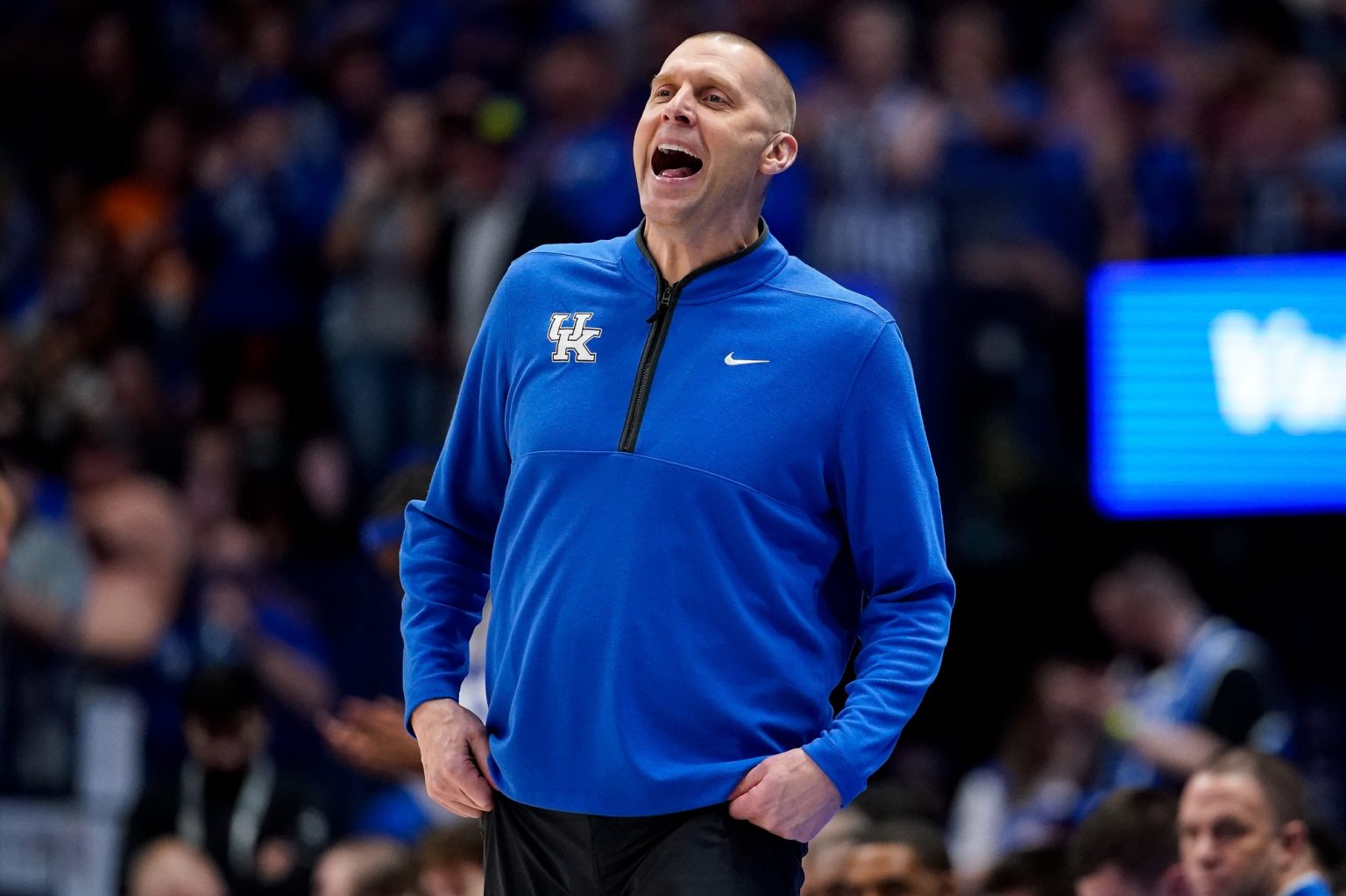 Mark Pope Releases Statement After Meeting New Kentucky AD J Batt ...