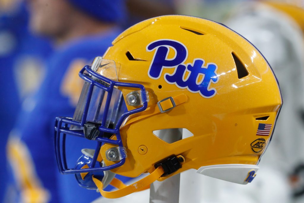 Pitt Panthers Mourn Loss of 18-Year-Old Freshman DB Mason Alexander ...