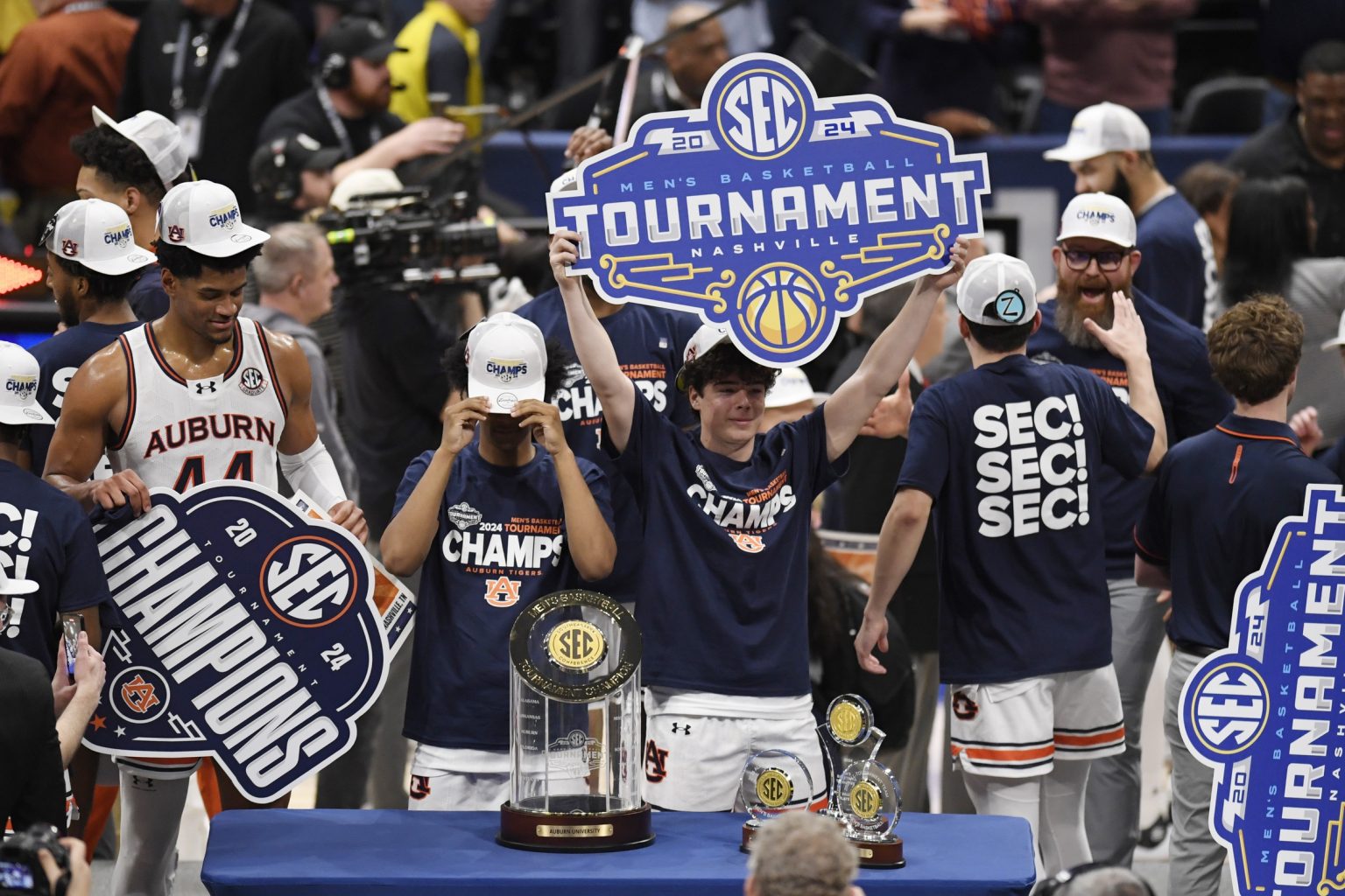 SEC Men's Basketball Tournament Schedule: How to Watch, Dates, Times ...