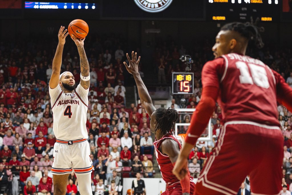 Alabama vs. Auburn Prediction: In-State Rivals Meet for a Second Time ...