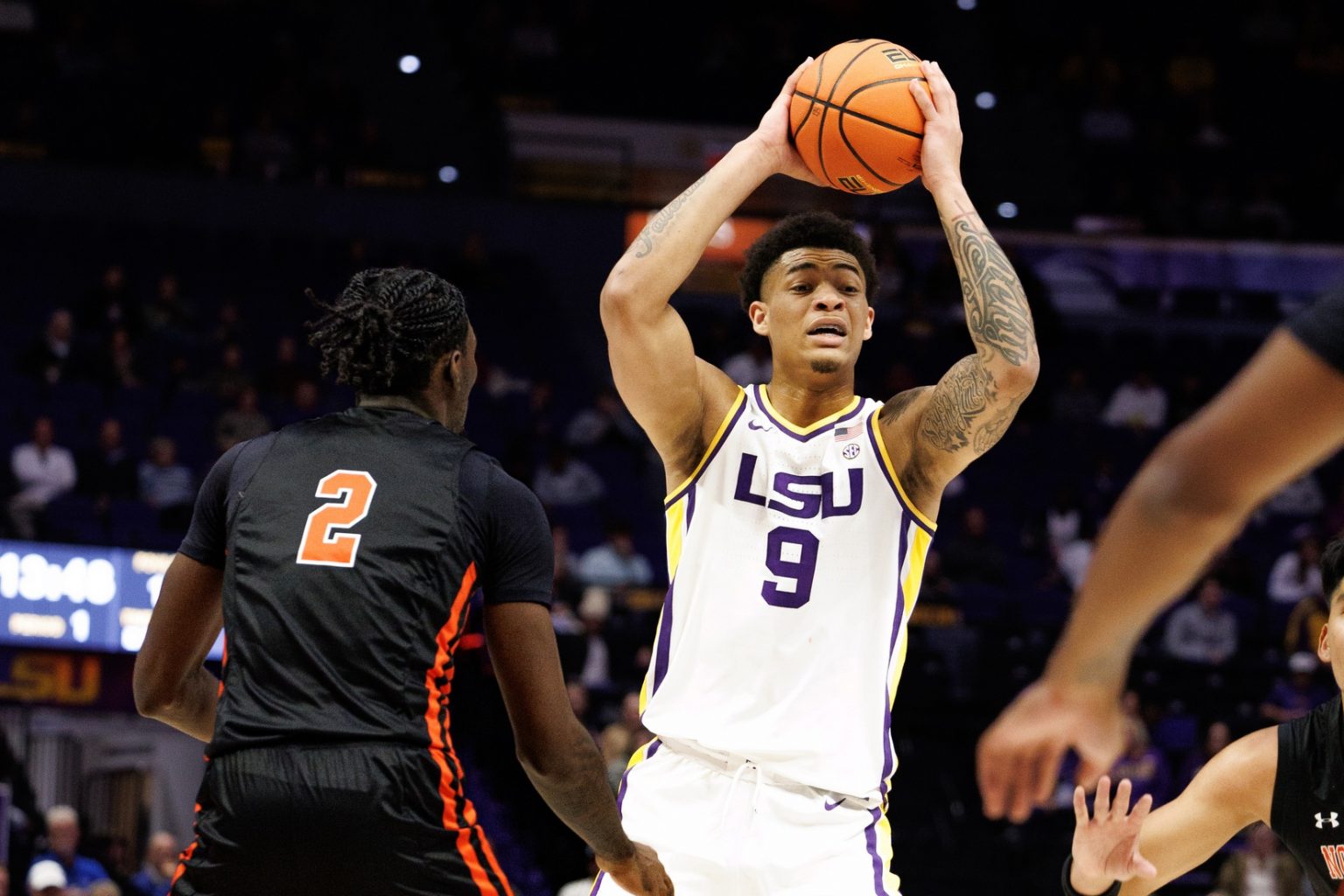 Jalen Reed To Return to LSU, Strengthening Tigers’ Frontcourt for Next ...