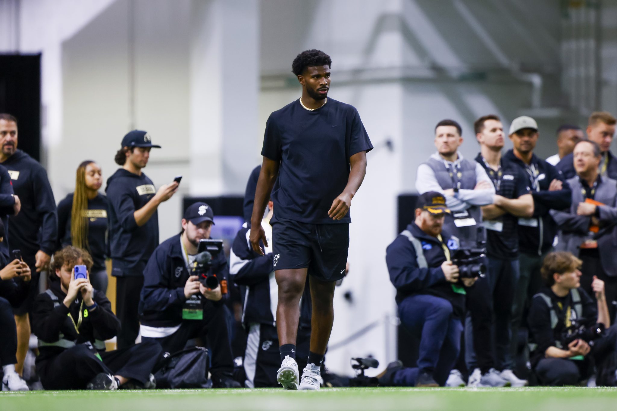 Fans Light Shedeur Sanders Up With Savage Career Jokes as Coach Prime ...
