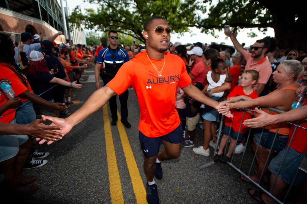 Jarquez Hunter 2025 NFL Draft Hub: Scouting Report, Draft Projection ...