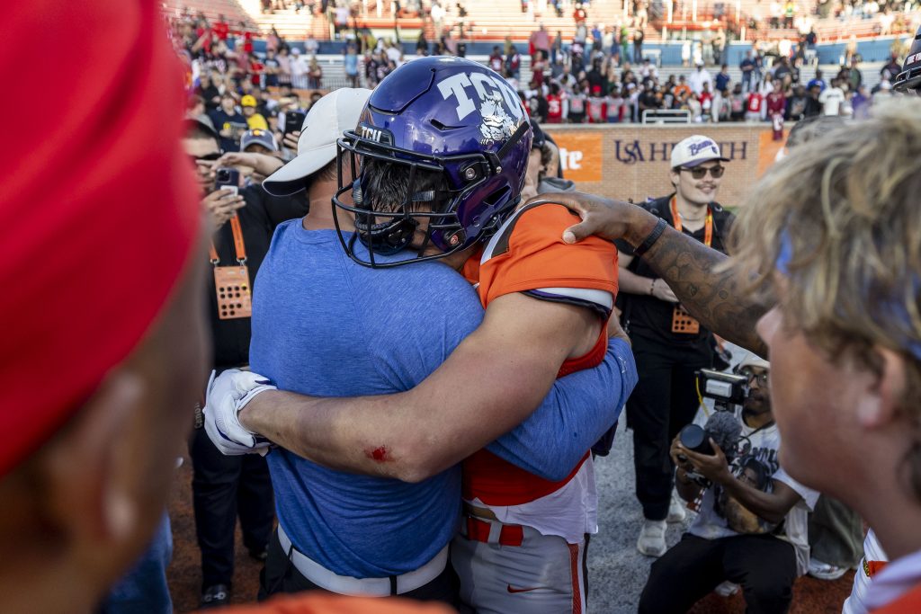 NFL Draft Night Tribute: Jack Bech Carries Late Brother’s Engraved ...