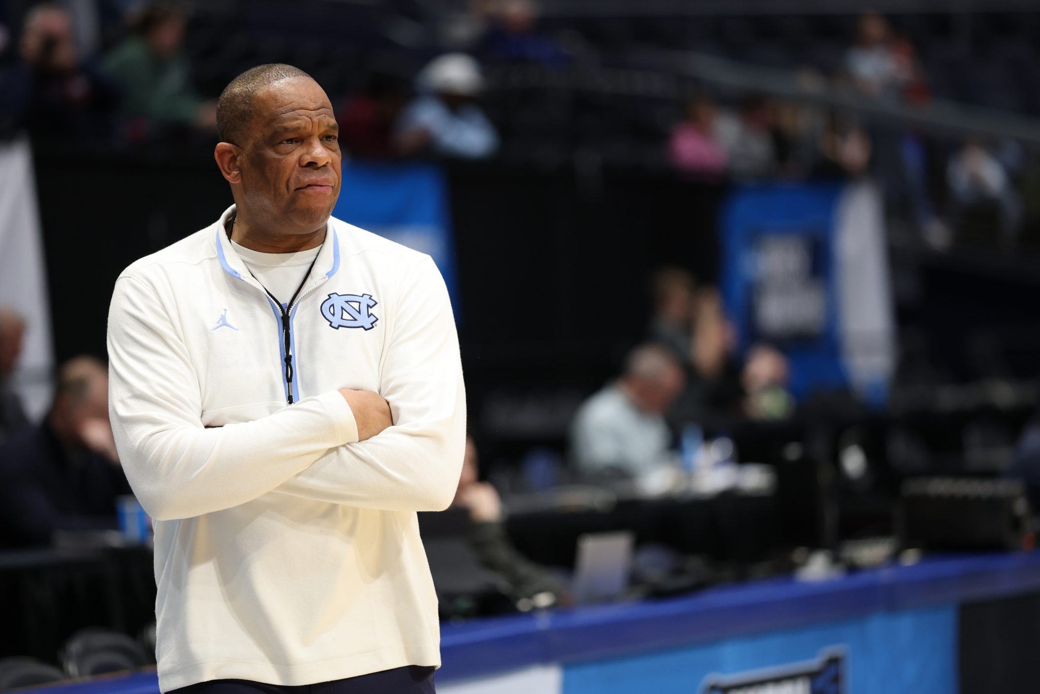 Hubert Davis Hot Seat: Will UNC Fire Long-Time HC? | College Sports Network