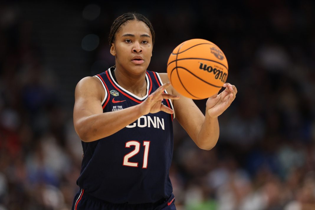 Who Are Sarah Strong’s Parents? Exploring the Athletic Background of ...