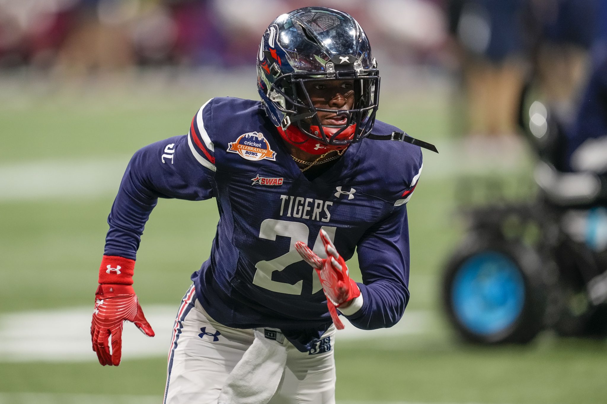 Jackson State Sends Off Shilo Sanders With Congratulations as He Joins ...