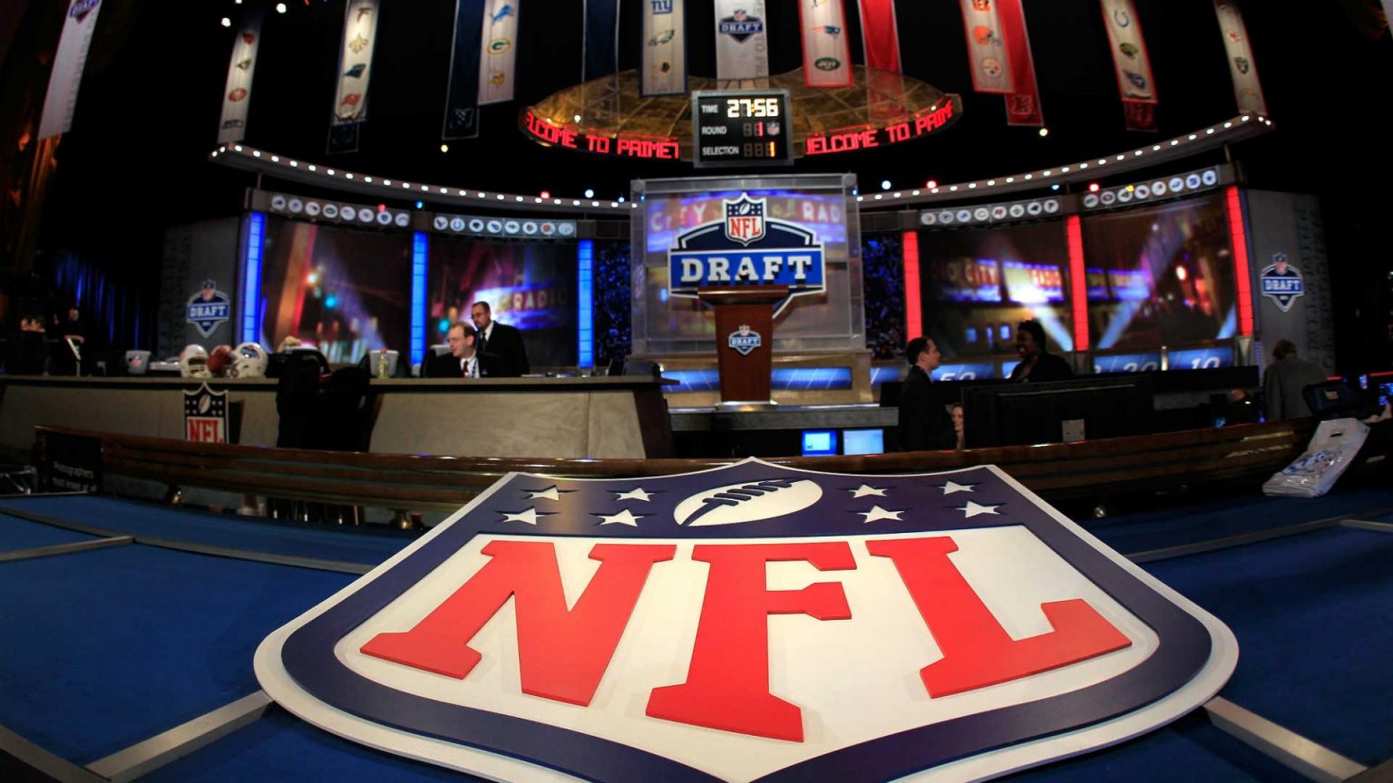 How Many Rounds Are in the NFL Draft? | College Sports Network