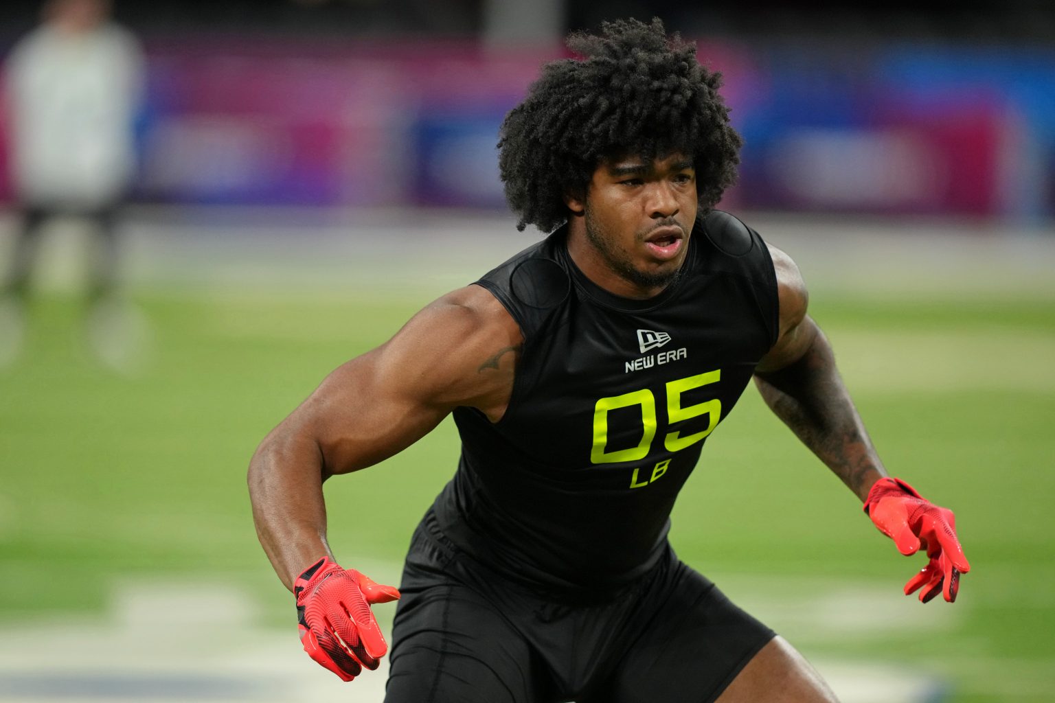 Who Are Jihaad Campbell’s Parents? The Story Behind the Alabama LB’s ...