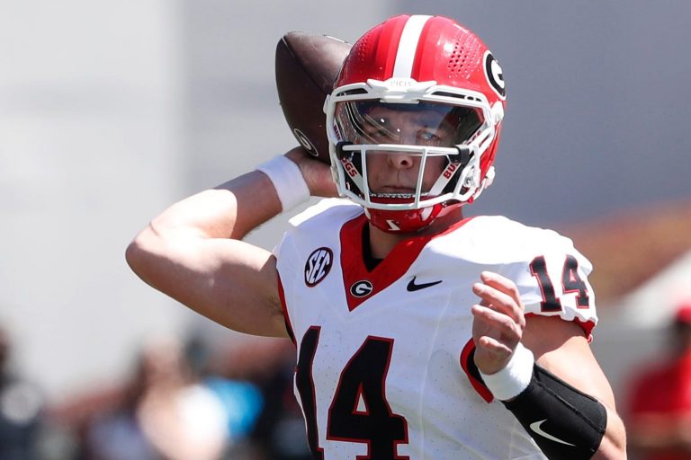 ‘Gunner Stockton Sucks’: Fans Rip Georgia QB Over Unimpressive Start to ...