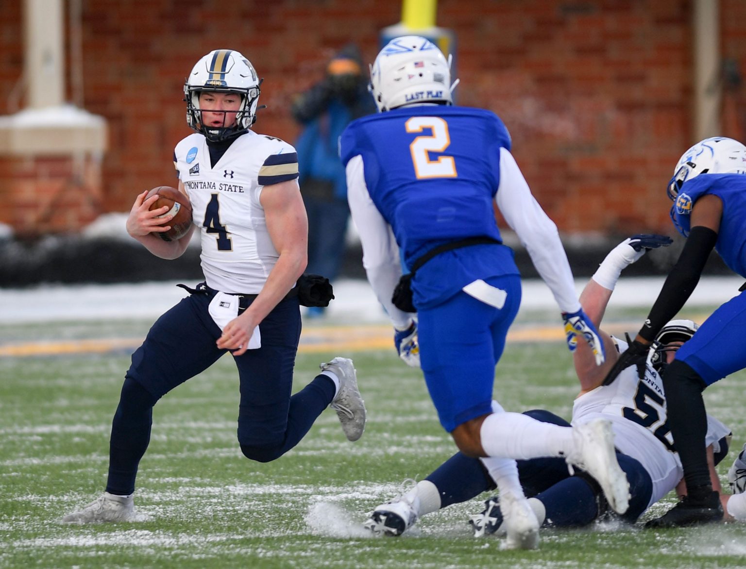 5’11” Tommy Mellott Sparks Raiders Hype With His 'Touchdown Tommy' to ...