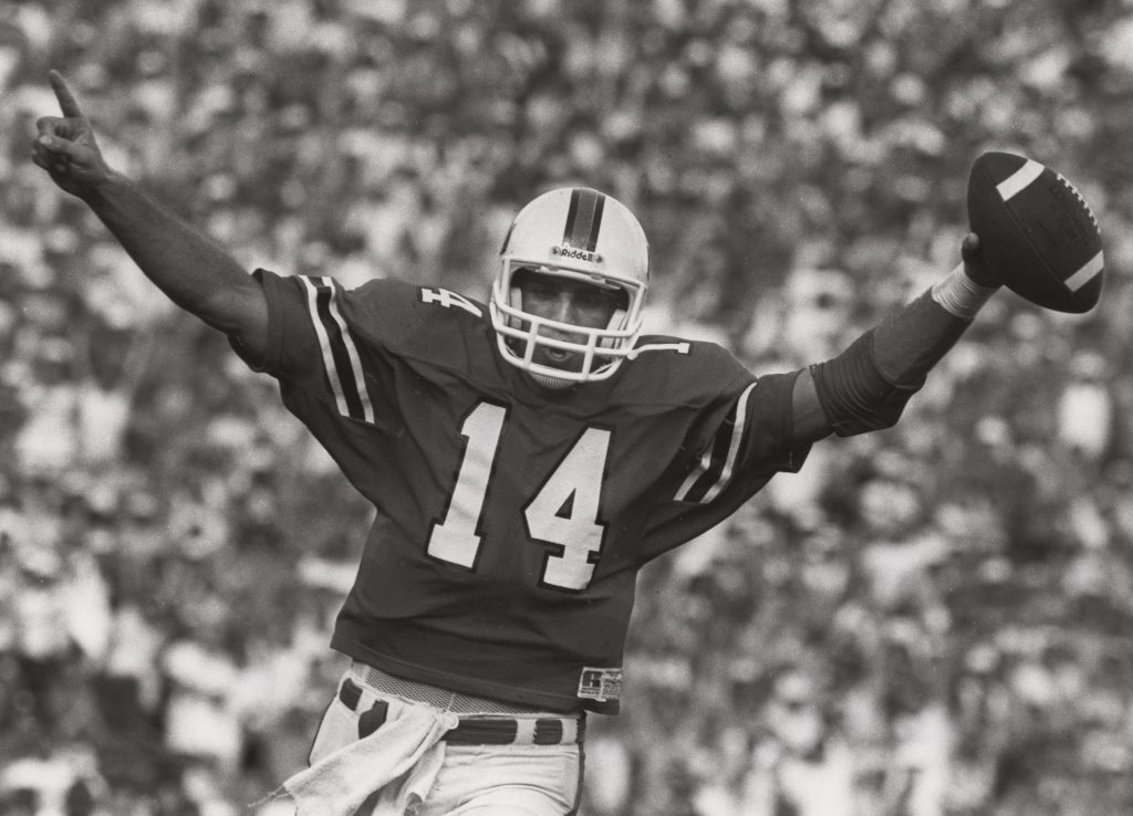 Miami Hurricanes Heisman Trophy Winners: A Complete List and History ...