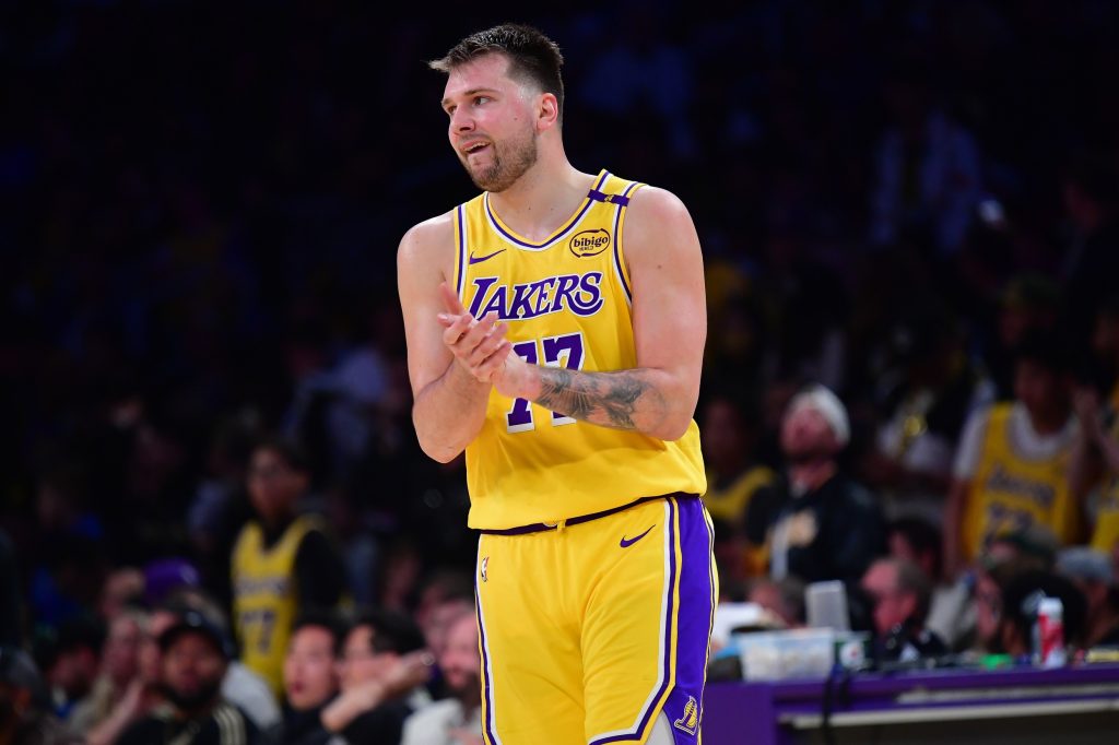 “Meet Despite The Loss Man”: NBA Fans Scoff at Luka Doncic’s Phenomenal ...