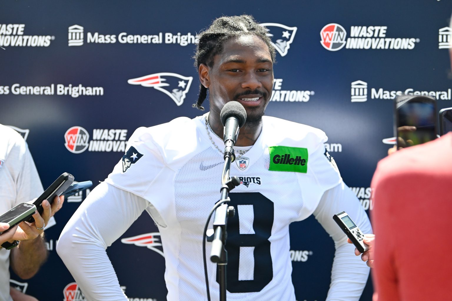 "Definition of Rigging A Game": Patriots Fans Don't Hold Back as ...