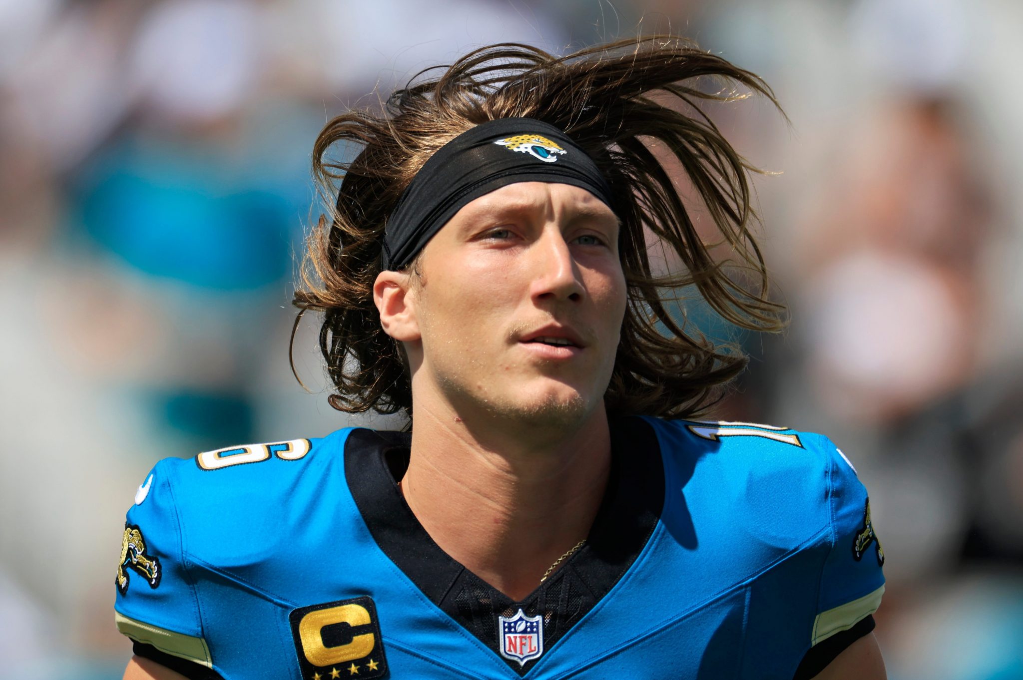 Analyst Puts Pressure on Jaguars QB Trevor Lawrence Over Possibility of ...