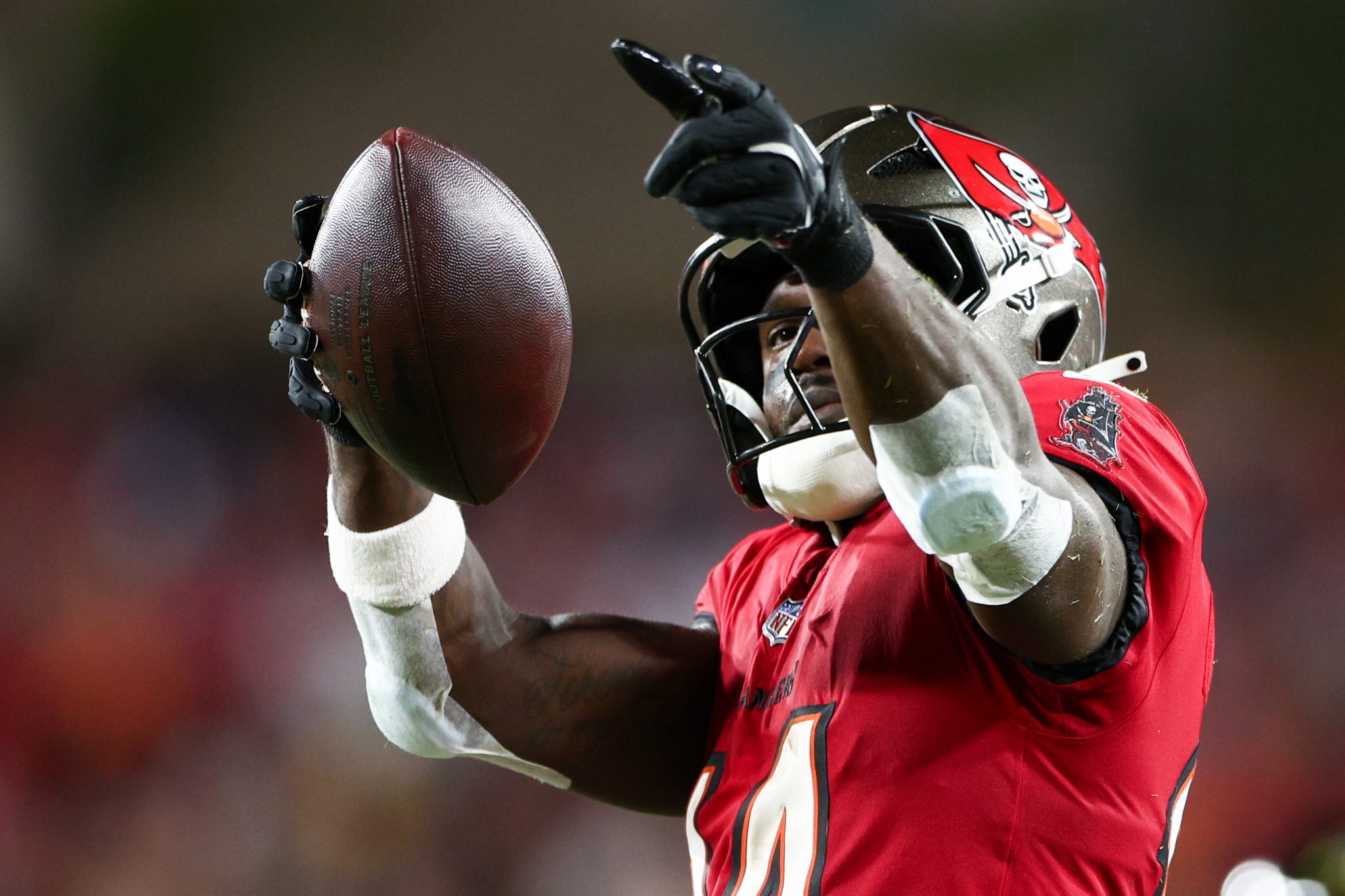 Chris Godwin Injury Update: What Fantasy Owners Need to Know About ...