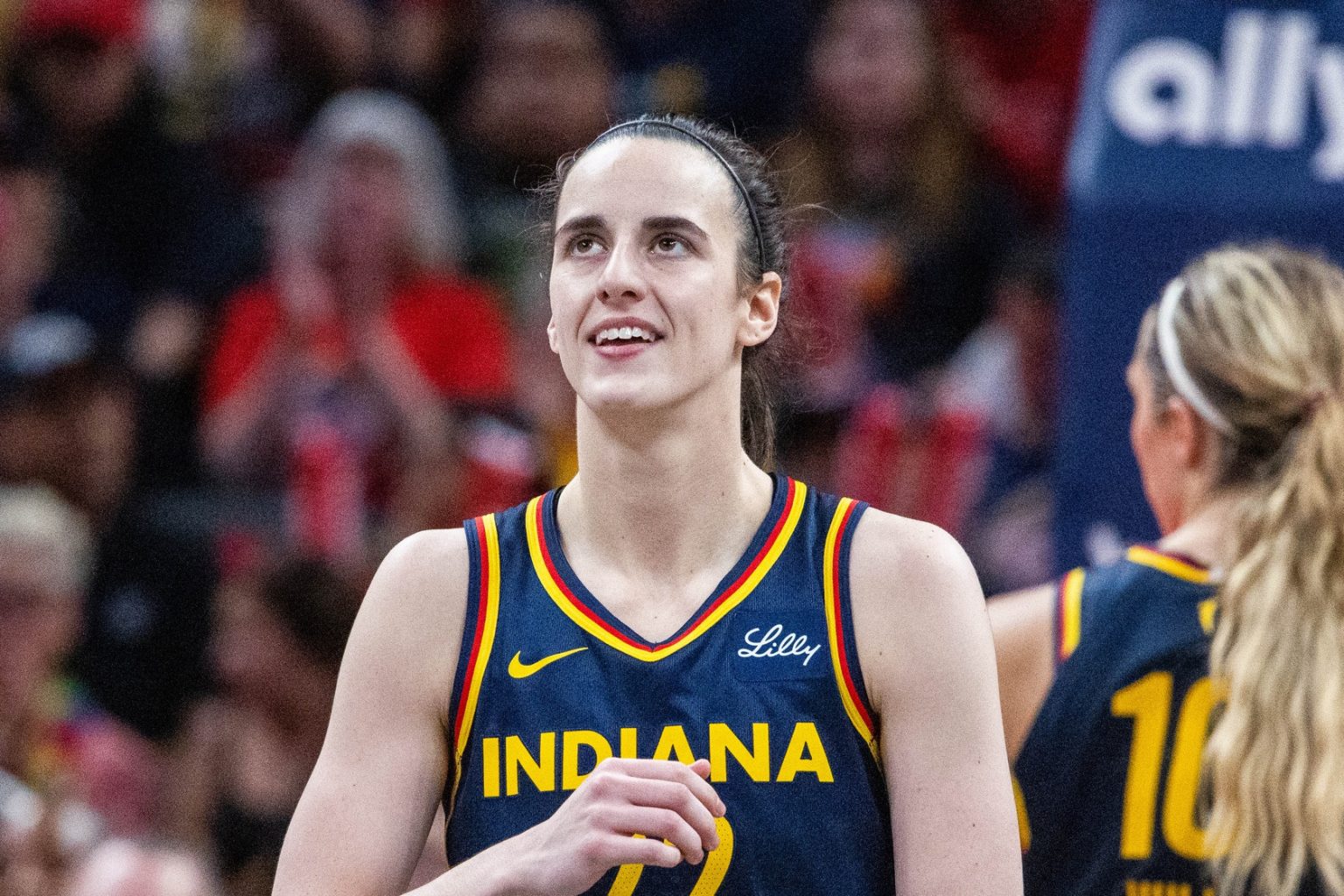 “Everyone Loves to Play Against Caitlin Clark”: Sandy Brondello Doesn’t ...