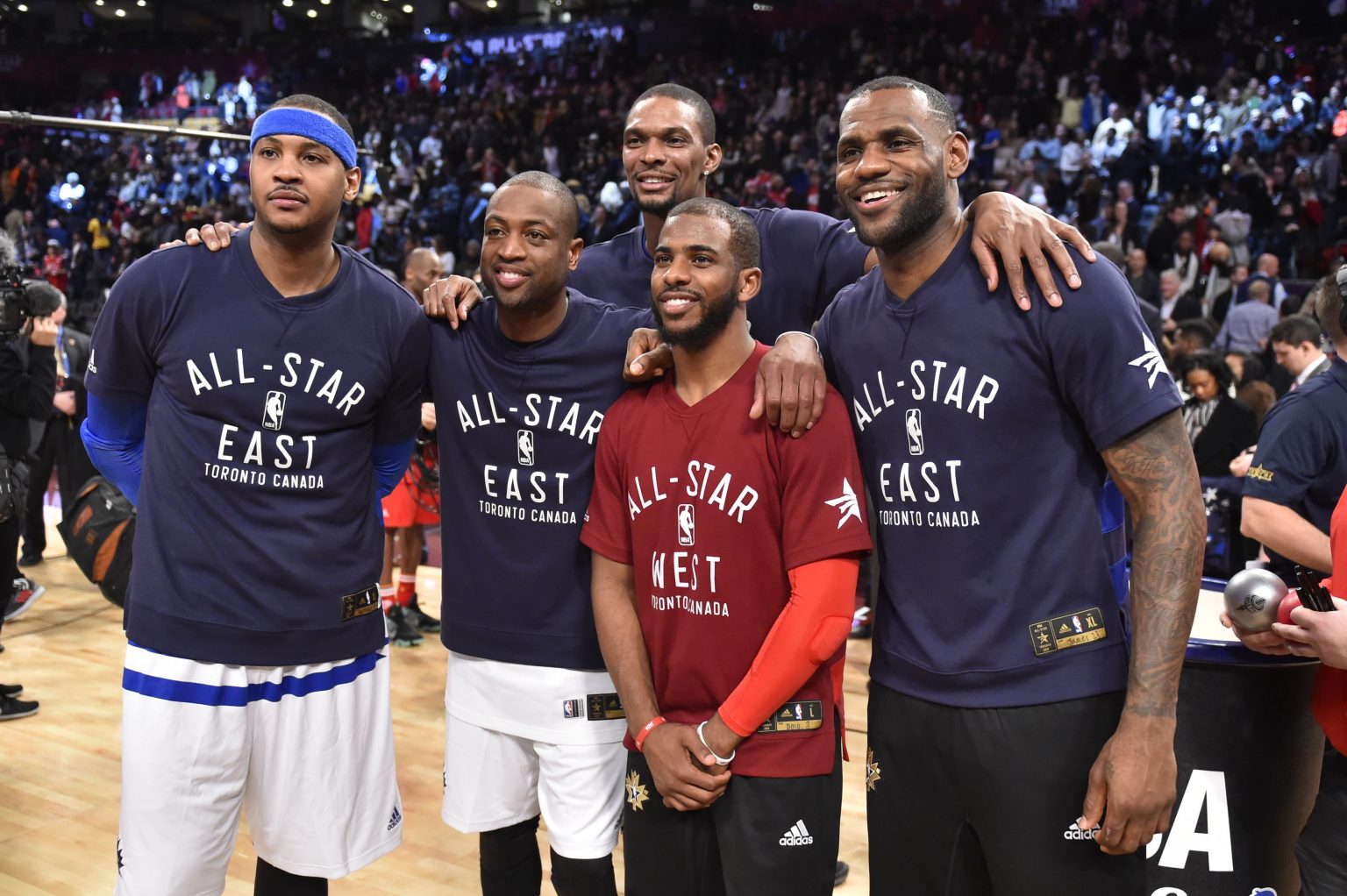 "Helluva Career Champ" - LeBron James Leads Emotional NBA Tributes ...