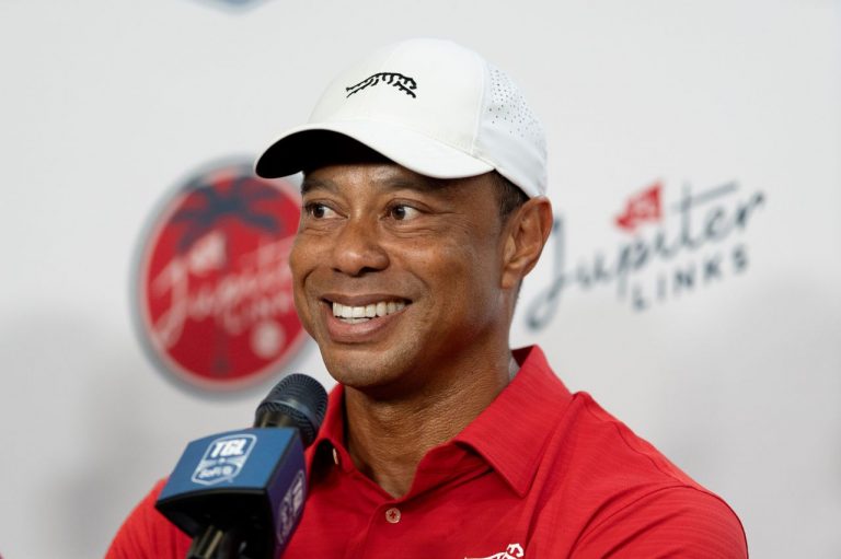 Tiger Woods’ Ex-Coach Lavishes Praise on LIV Golf at a Crucial Moment ...