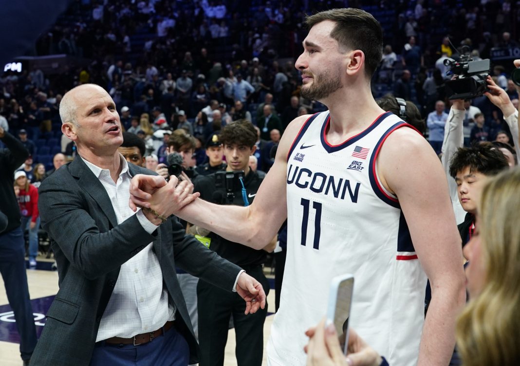 “Changed my Life”: Alex Karaban Reveals Dan Hurley’s Life-Changing ...