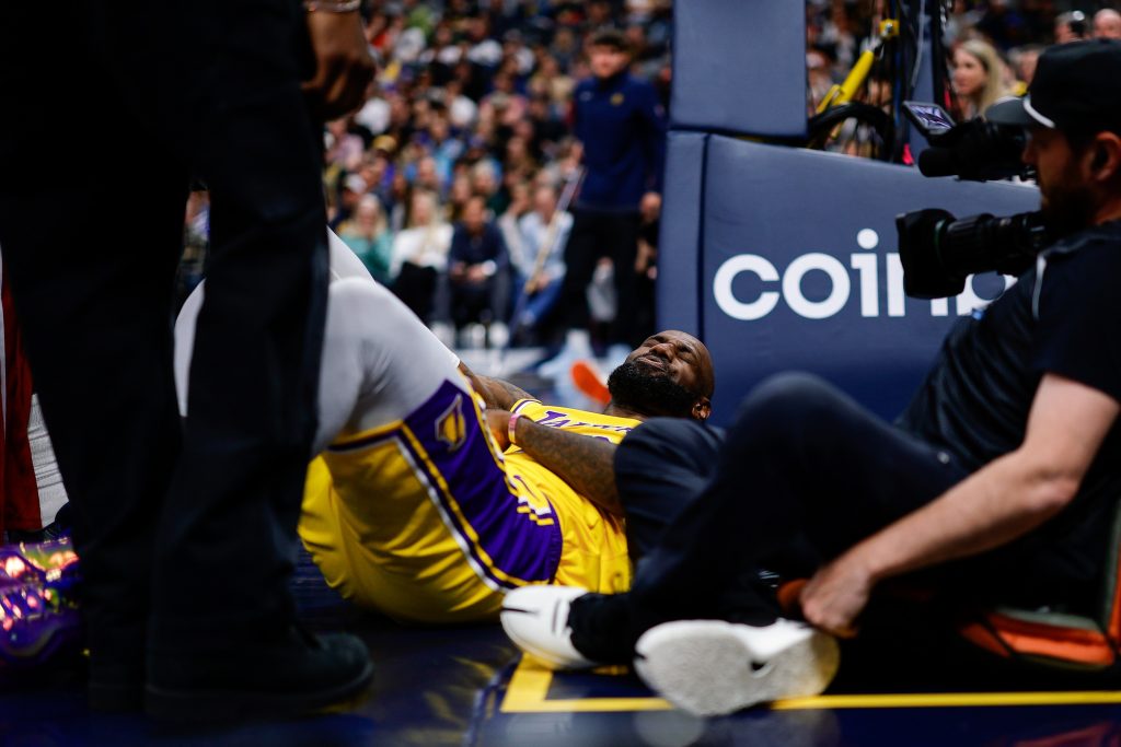Is LeBron James Playing Tonight? Lakers Announce Massive Update on Star ...