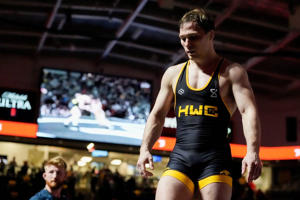 Spencer Lee Reacts As Bobby Telford Bids Goodbye To Iowa Hawkeyes ...