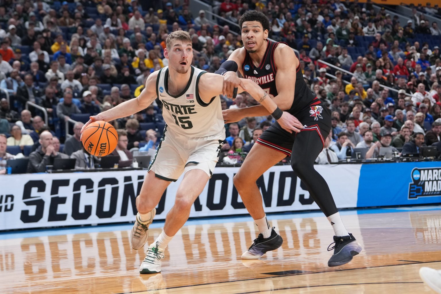 Is Carson Cooper Declaring for NBA Draft? Know More About Michigan ...
