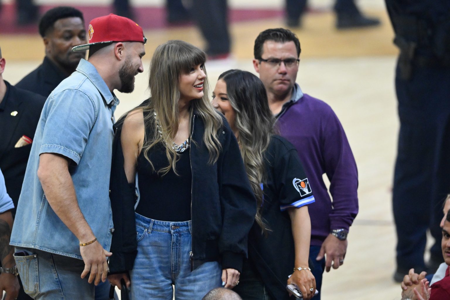 "Can the Swifty Effect Help the Cavs?": Fans Erupt Over Taylor Swift ...