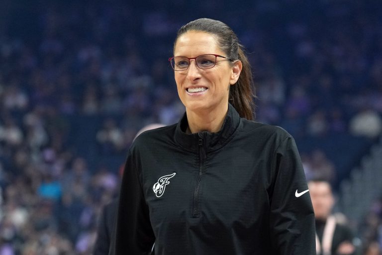 "Is Everybody in the WNBA Gay?": Fans React to Finding Out Stephanie ...