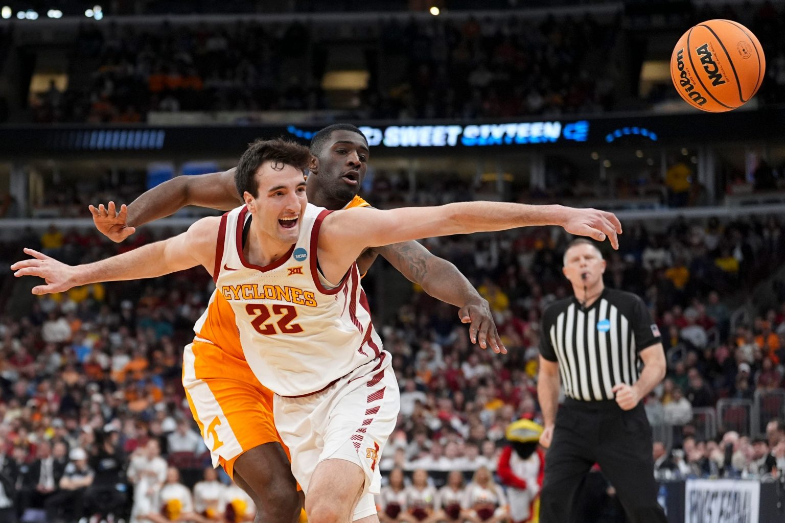 Milan Momcilovic Highlights What He’ll Bring to Kentucky After Arriving ...