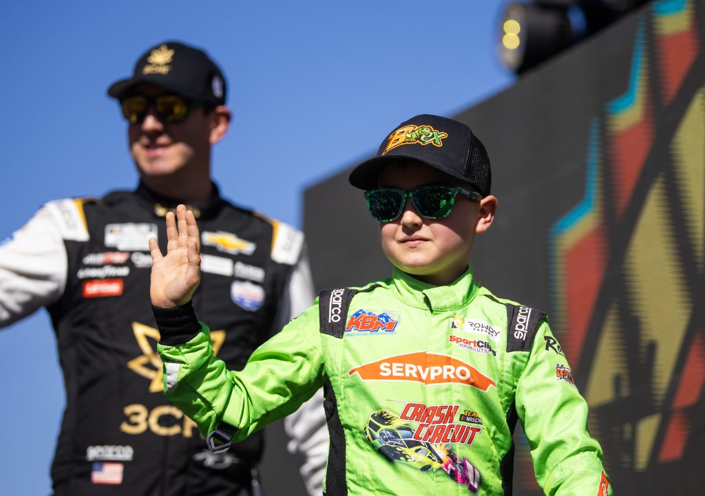 "Make your dad proud": NASCAR World reacts to Kyle Busch's father Tom ...