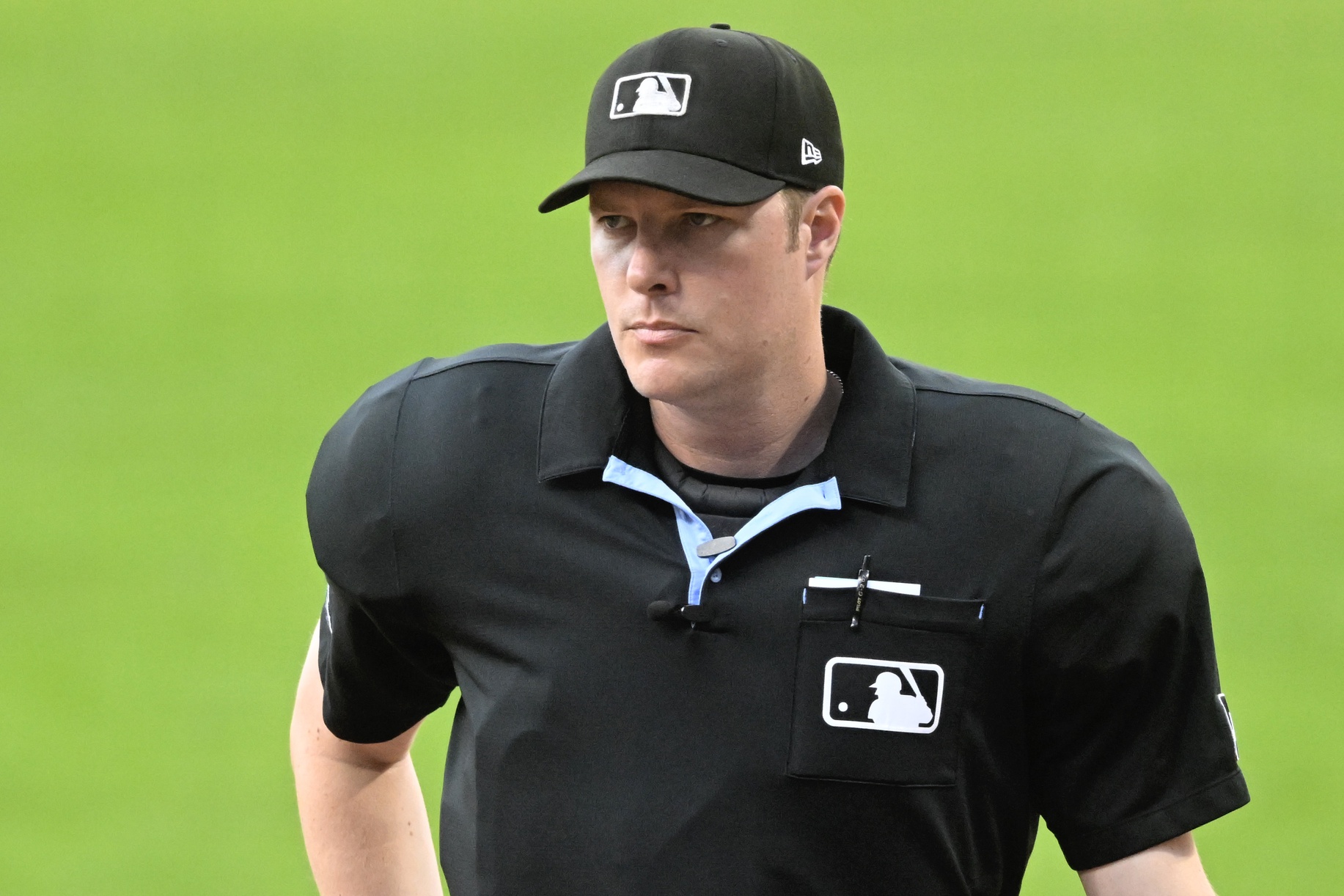 "How Does This Guy Still Have A Job?" - Fans Scrutinize Athletics ...