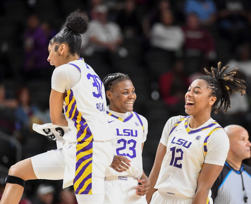 LSU’s MiLaysia Fulwiley Shares Three-Word Message For Mikaylah Williams ...