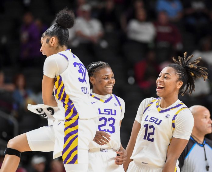 LSU’s MiLaysia Fulwiley Shares Three-Word Message For Mikaylah Williams ...