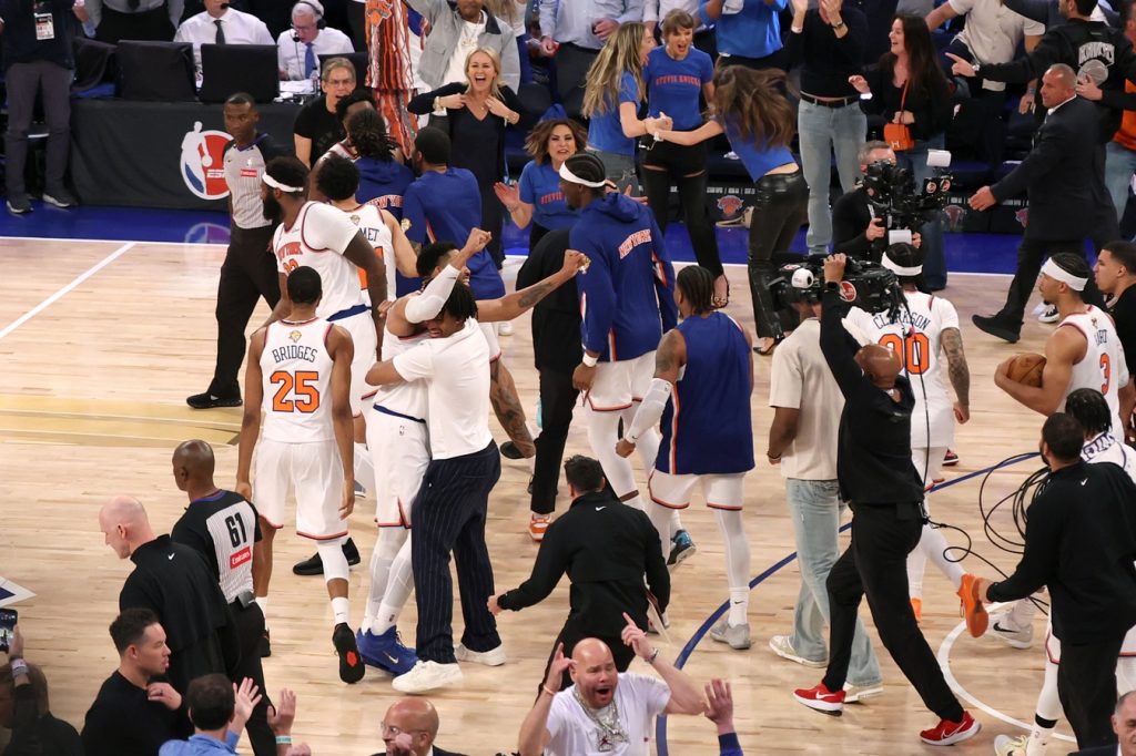 San Antonio Sheriff Rolls Out Massive Protection Plan for Knicks After ...