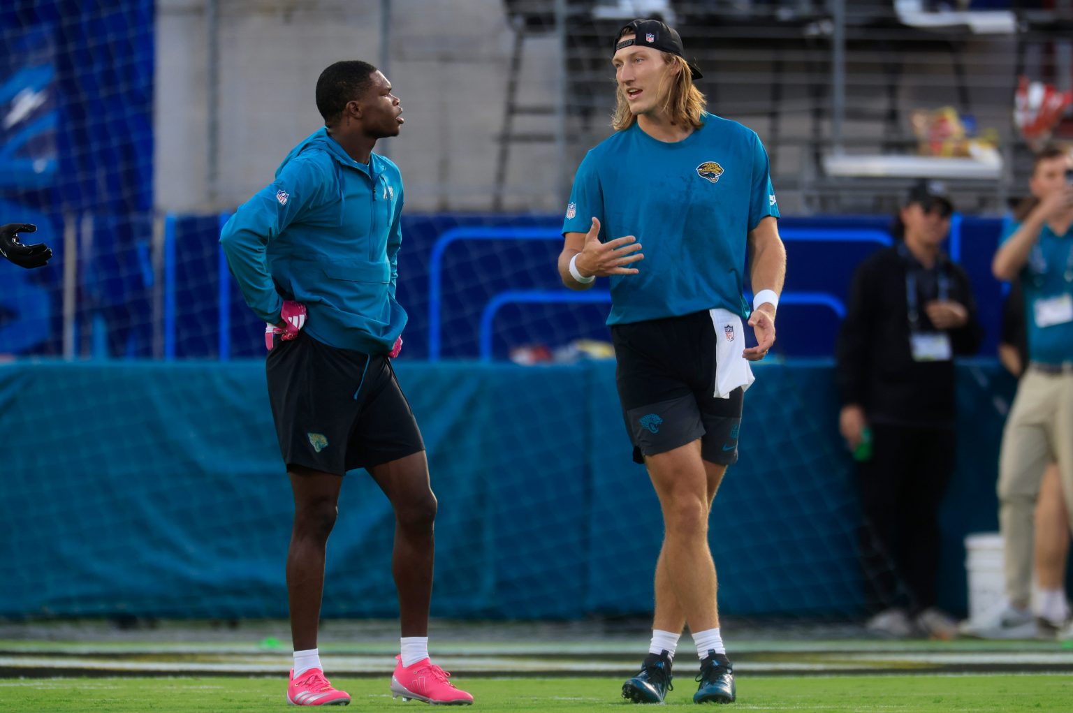 Travis Hunter’s Wife Leanna Leaves Wholesome Comment As Jaguars QB ...